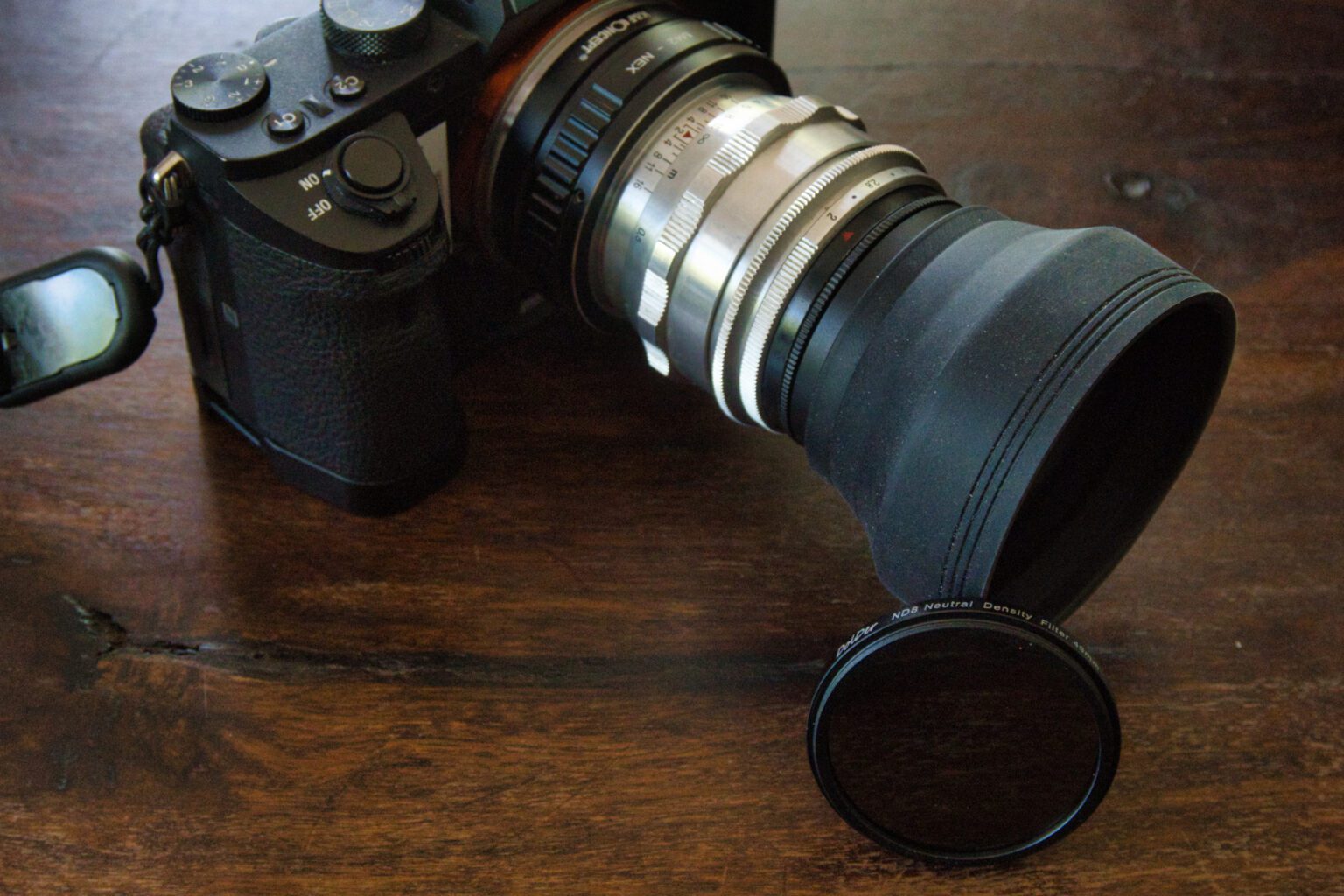 Swirly Bokeh? The legendary Zeiss Biotar 58mm f/2 vs. the Russian copy ...